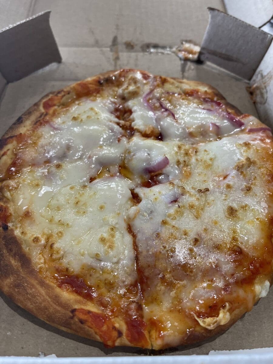 Odd Burger Pizza Review: Not Something I Would Ever Crave